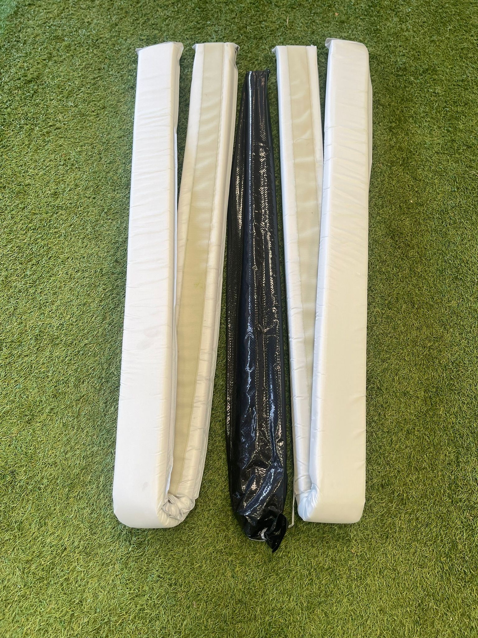 2 x Quest Westfield Universal Steel Rear Upright Pole + Draught Foam ...